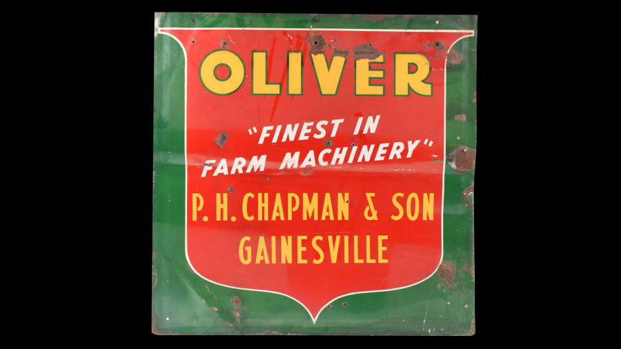 Oliver Sign at Davenport 2019 as M152 - Mecum Auctions