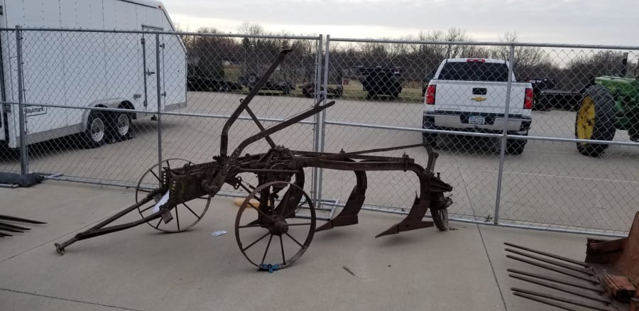 Three-Bottom Plow at Davenport 2019 as F215 - Mecum Auctions