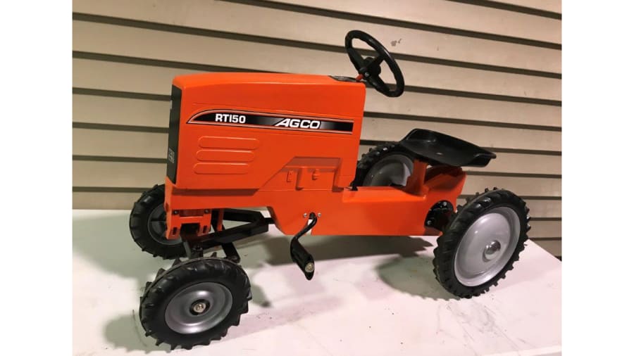 Agco RT150 Pedal Tractor for Sale at Auction - Mecum Auctions