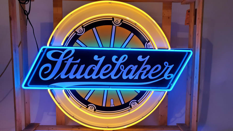 Studebaker New Modern SSTN 60x45x9 at Davenport 2020 as T488 - Mecum ...