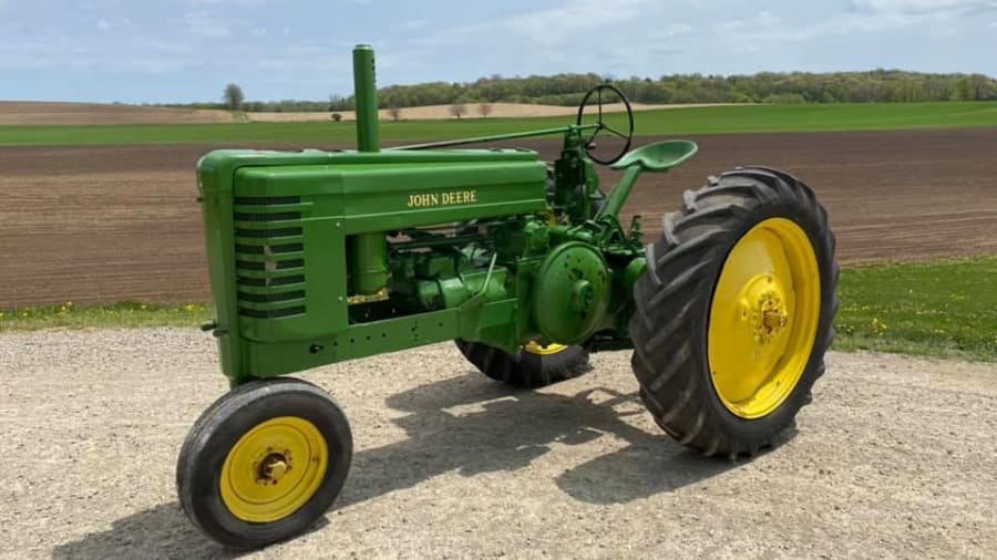 John Deere Model A Cutaway Display at Davenport 2020 as F185 - Mecum ...