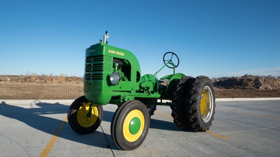John Deere LA for Sale at Auction - Mecum Auctions