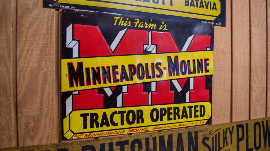Minneapolis-Moline Single-Sided Tin Sign for Sale at Auction - Mecum ...