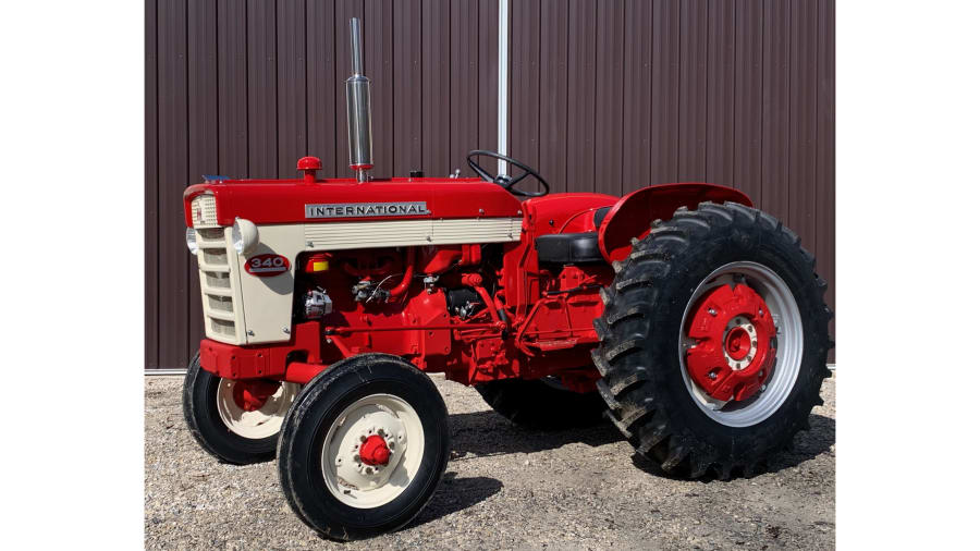 1958 IH 340 for sale at Gone Farmin' Spring Classic 2021 as S76 - Mecum ...