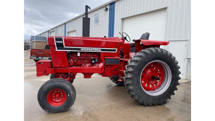 1976 IH 1466 for Sale at Auction - Mecum Auctions