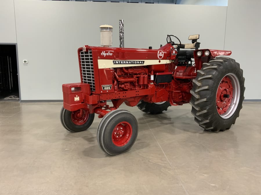 1970 Farmall 1026 for Sale at Auction - Mecum Auctions