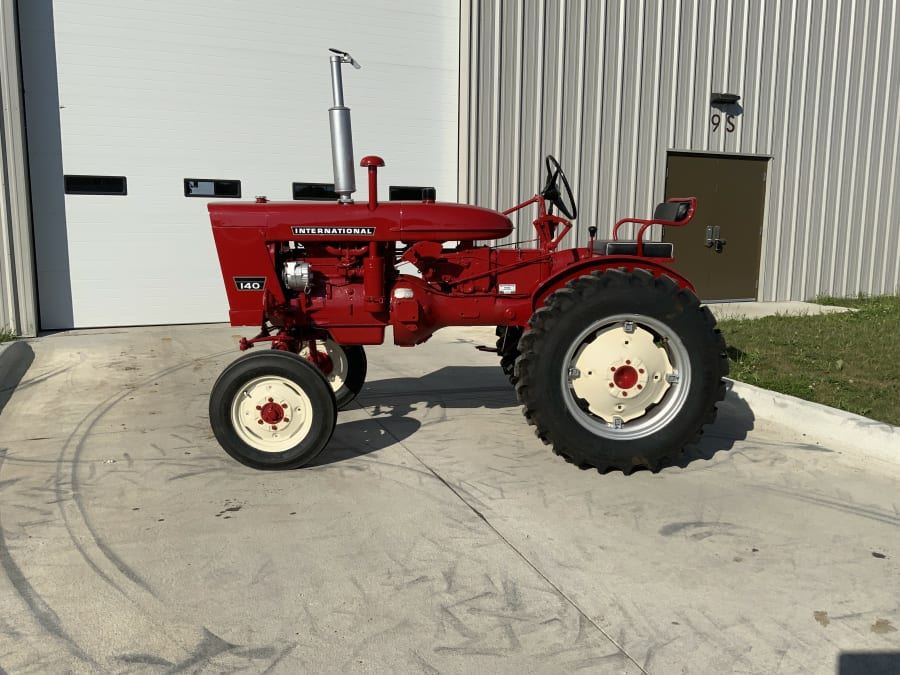 1975 International 140 for Sale at Auction - Mecum Auctions