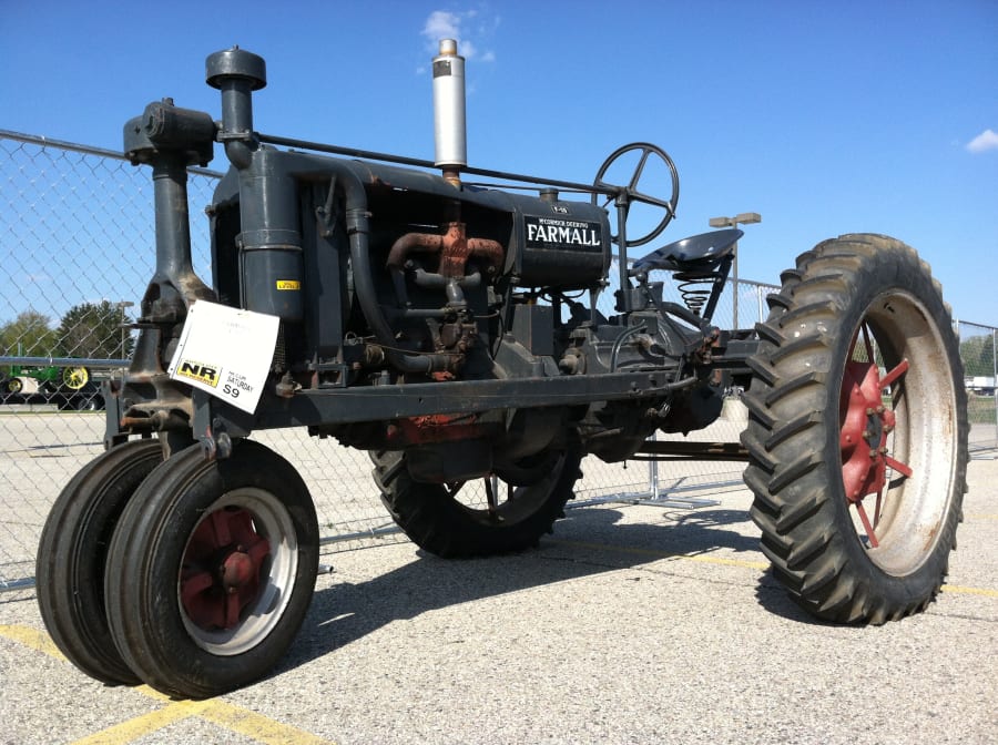 Farmall F-20 for sale at Gone Farmin' 2012 as S9 - Mecum Auctions