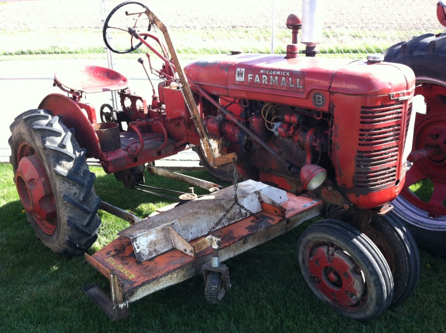 Farmall B for Sale at Auction - Mecum Auctions