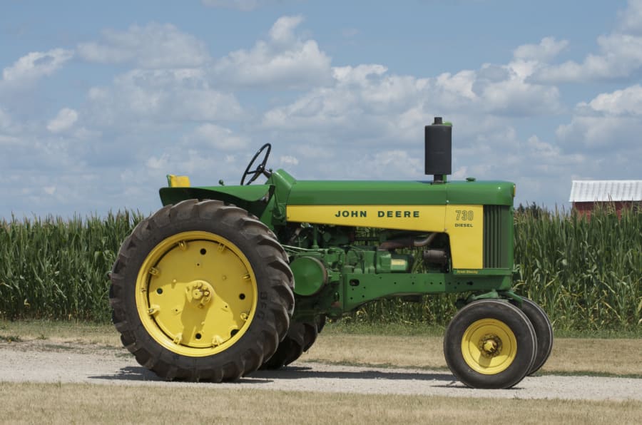 1959 John Deere 730 for Sale at Auction - Mecum Auctions