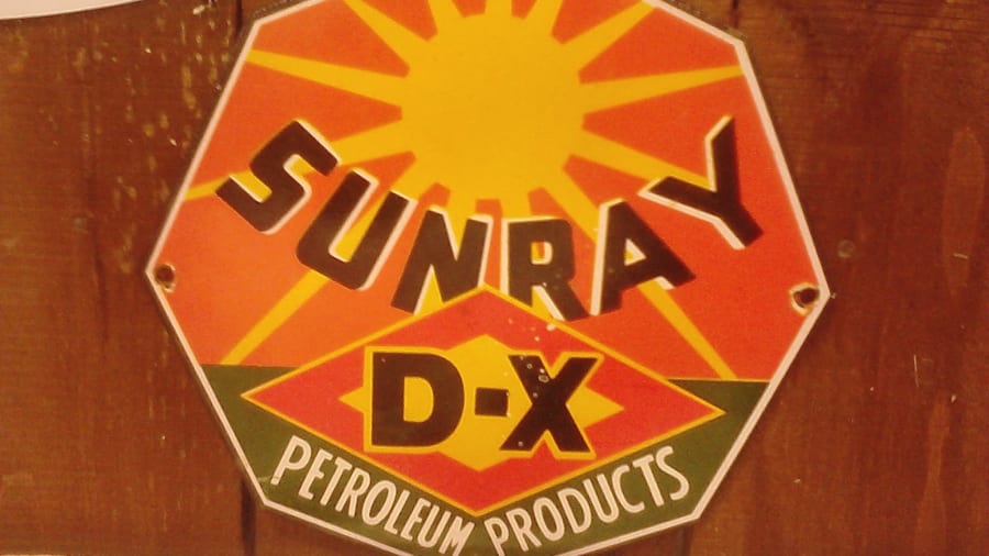 Sun Ray D-X Porcelain Sign at Gone Farmin' Iowa 2012 as S301 - Mecum ...