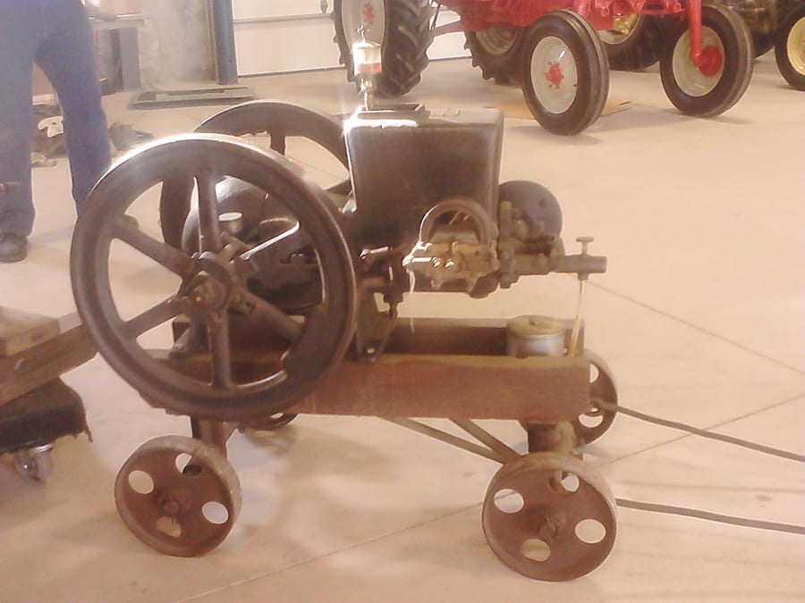 Dempster Gas Engine at Gone Farmin' Iowa Spring 2013 as M141 - Mecum ...