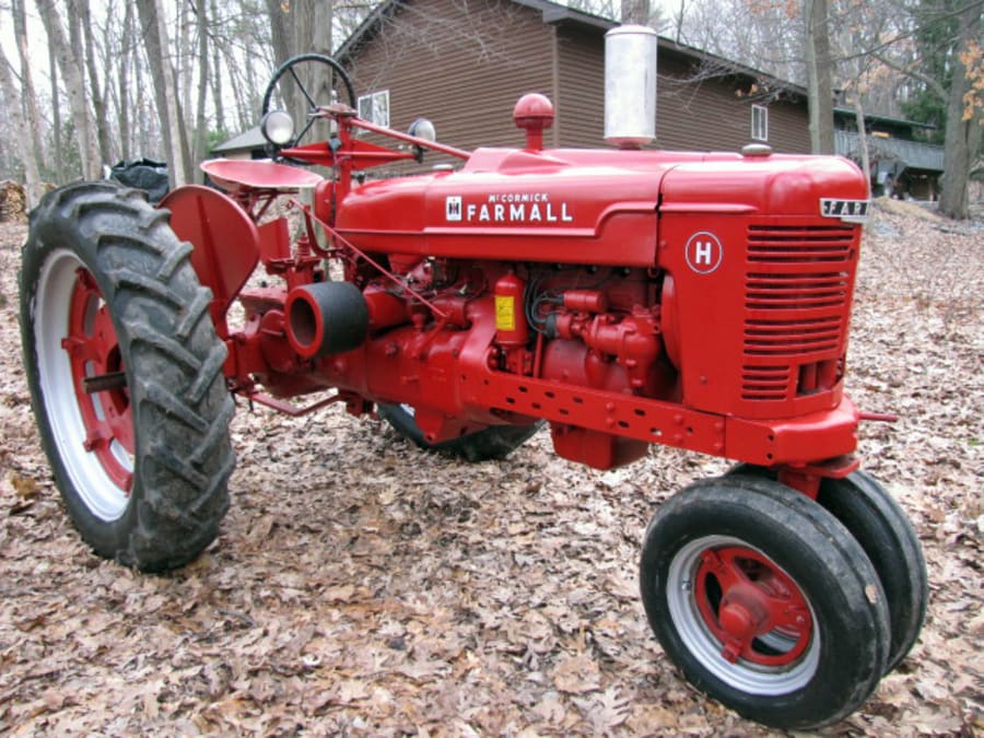 Farmall H for sale at Gone Farmin' Walworth 2013 as F21 - Mecum Auctions