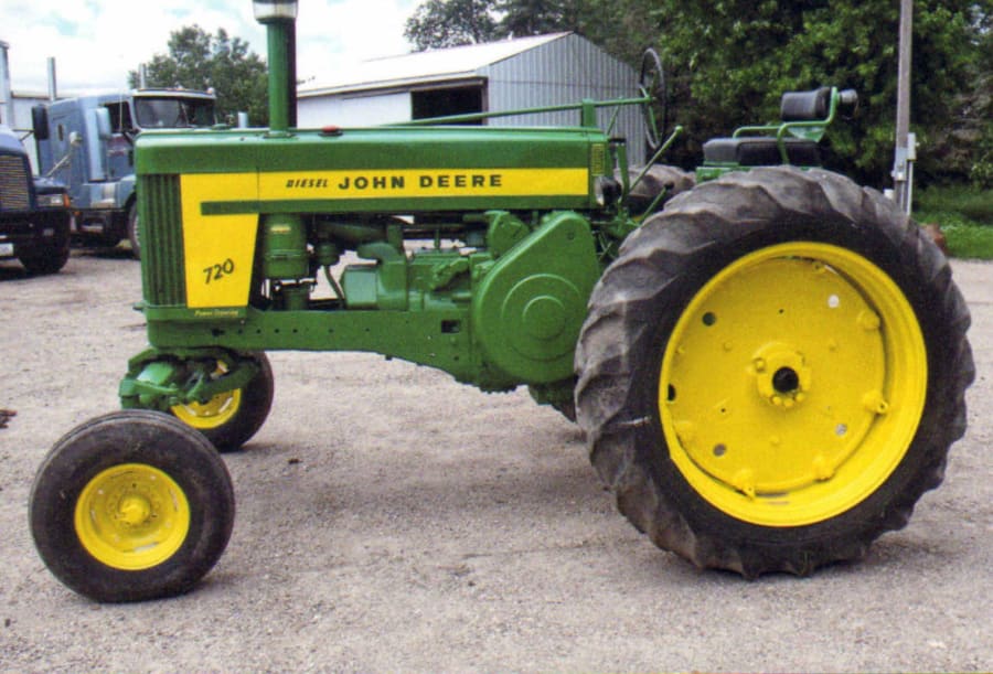 1958 John Deere 720 Diesel at Gone Farmin' Walworth 2013 as S125 ...