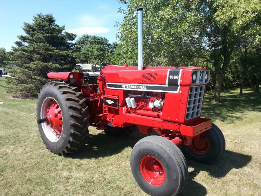 1976 International 1566 Black Stripe for Sale at Auction - Mecum Auctions