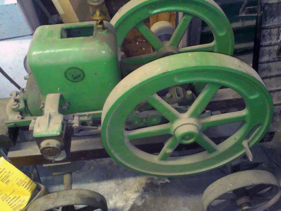 Root Vandervoort 2 HP Engine for Sale at Auction - Mecum Auctions