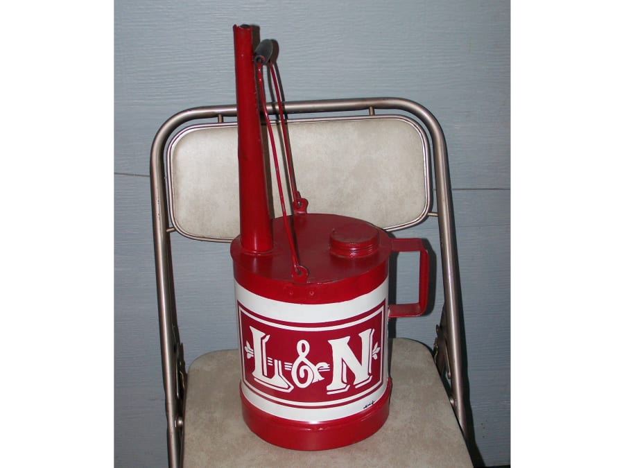 L&n Railroad Oil Can for Sale at Auction - Mecum Auctions