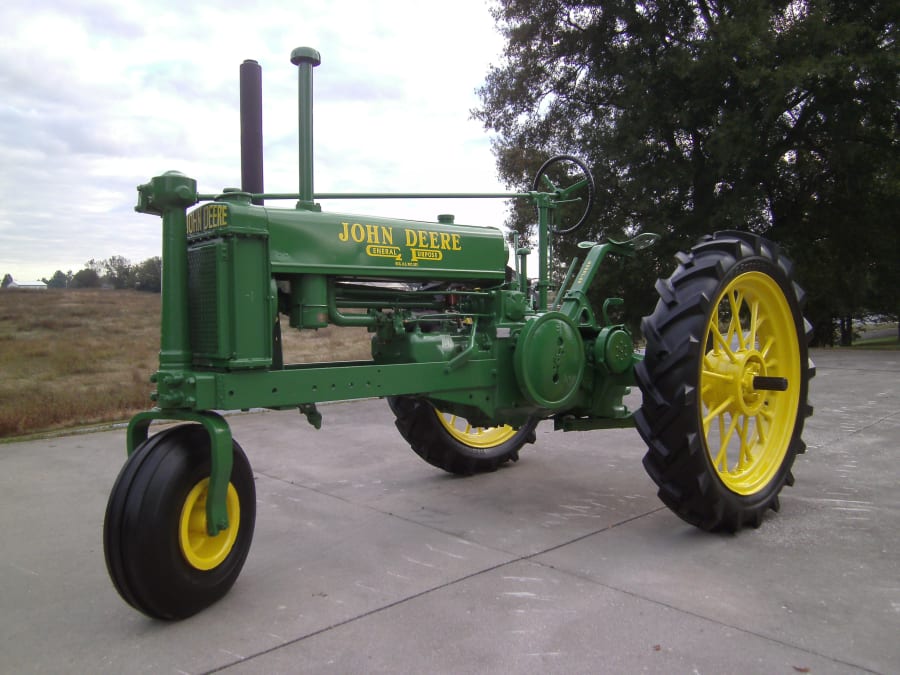 1938 John Deere Long Frame BN Narrow Front at Gone Farmin' Tractor ...