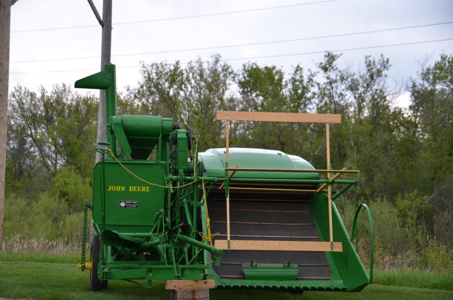 John Deere No. 11A Combine 42 Inch Side for Sale at Auction - Mecum ...