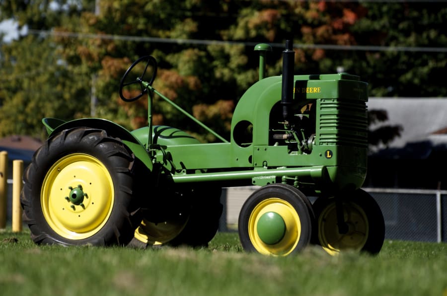 1940 John Deere L Styled at Gone Farmin' Iowa 2014 as F56 - Mecum Auctions