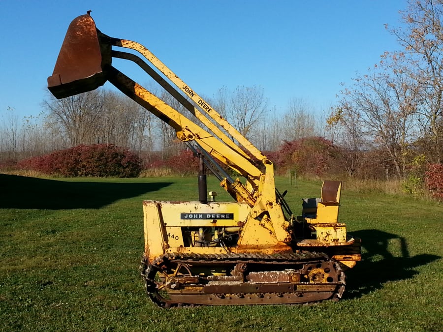 John Deere 440 Crawler at Gone Farmin' Iowa 2014 as F124 - Mecum Auctions