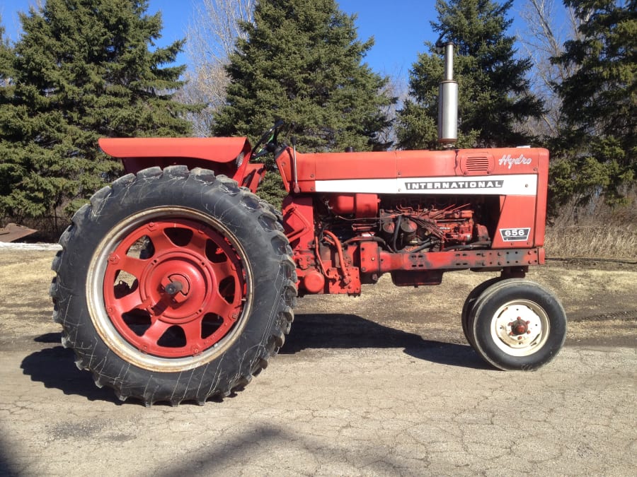 1972 Farmall 656 Hydro for Sale at Auction - Mecum Auctions