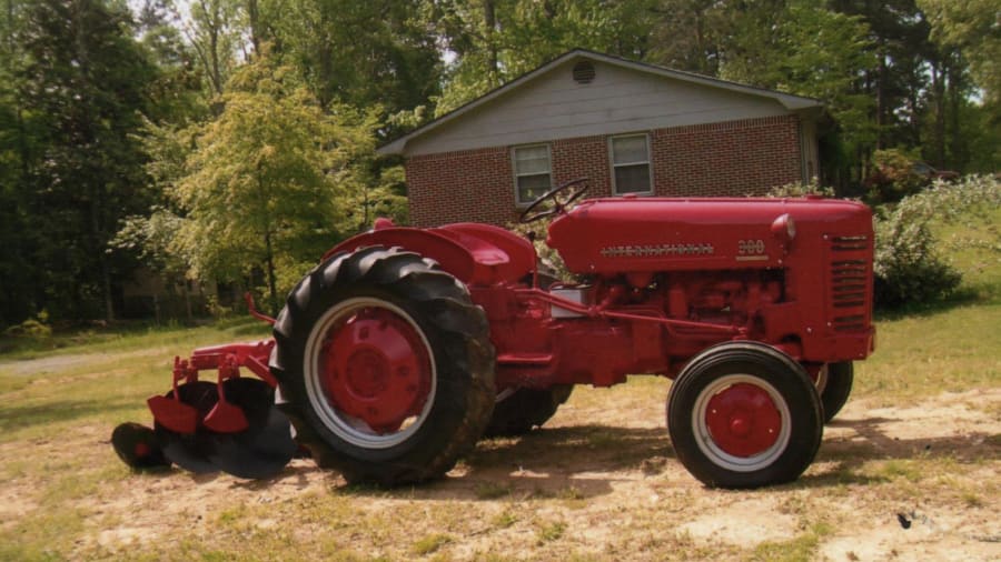1955 International 300 Utility at Gone Farmin' Nashville 2015 as S96 ...