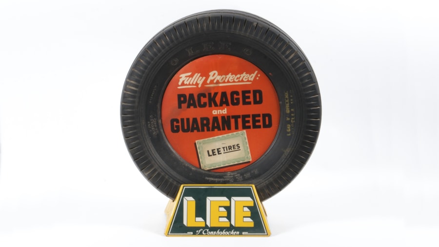 Lee Tires Packaged Tire And Display Sta 29x32x12 at Gone Farmin' Iowa Premier 2015 as M94 ...