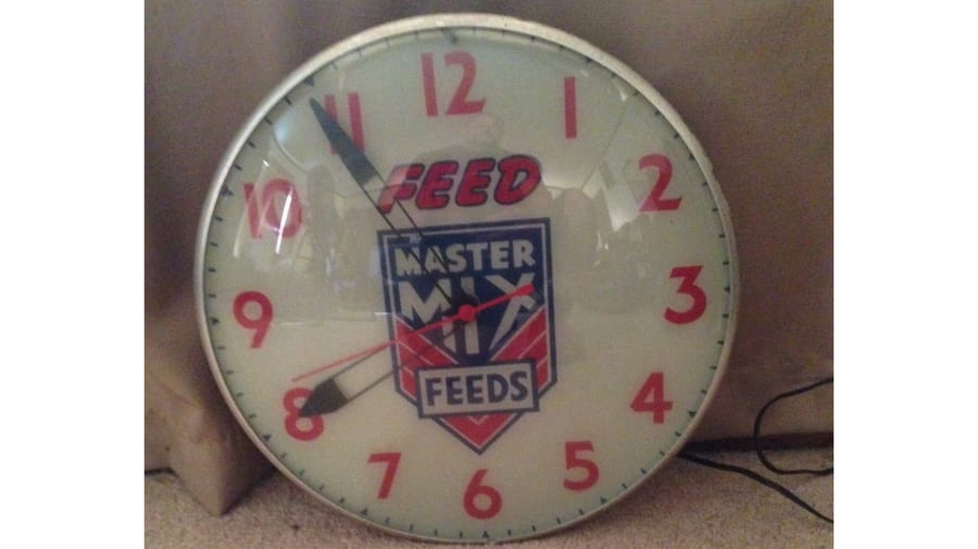 Master Mix Feeds Clock 15 Inch Diameter for Sale at Auction - Mecum ...