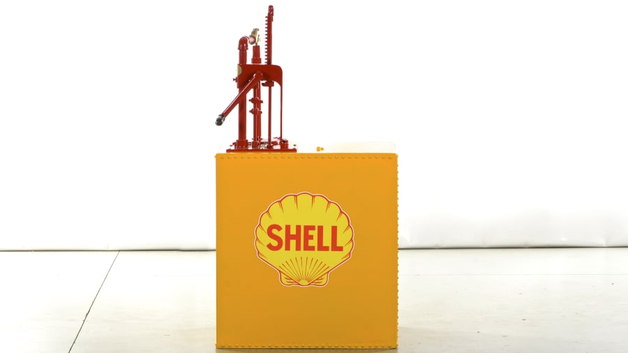 Shell Oil Pump Lubester 27x52x20 at Charles Schneider Collection 2016 ...