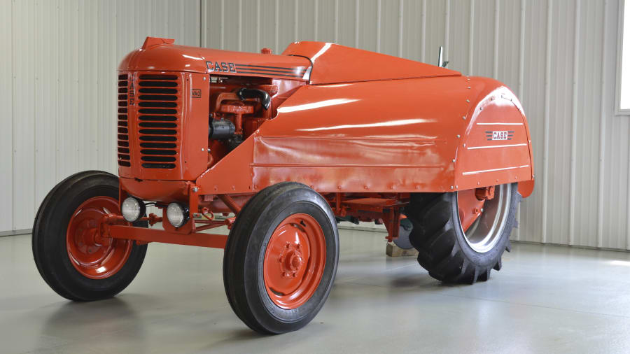 Case Vao at Charles Schneider Collection 2016 as S19 - Mecum Auctions