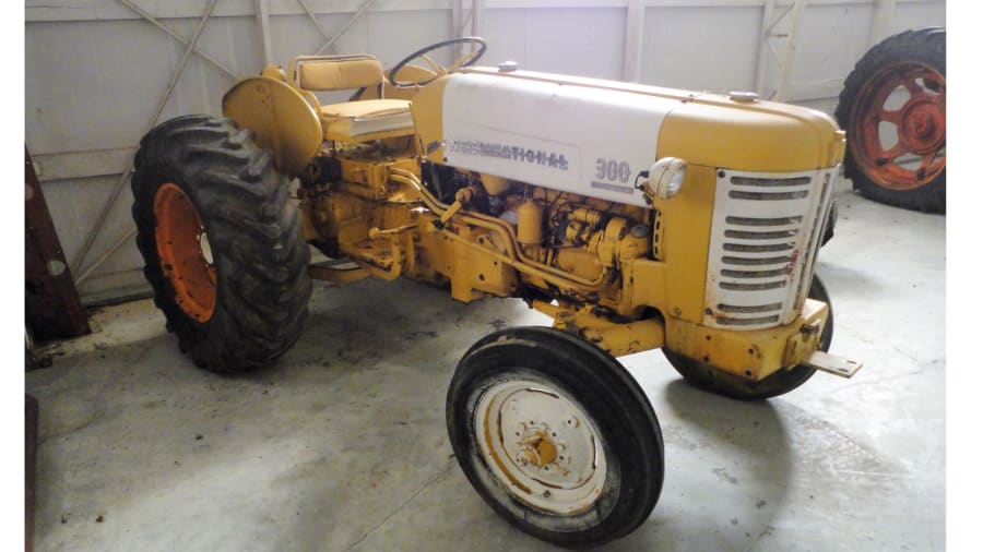 1958 International 350 Utility at Davenport 2016 as F12 - Mecum Auctions