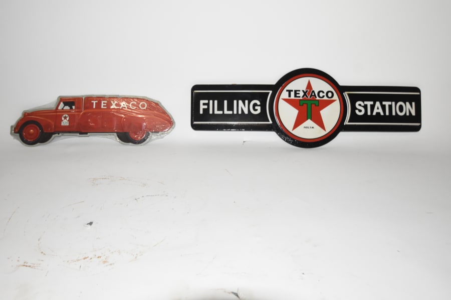 Texaco Reproduction Lot Of 2 at Gone Farmin' Iowa Premier 2018 as M384 ...