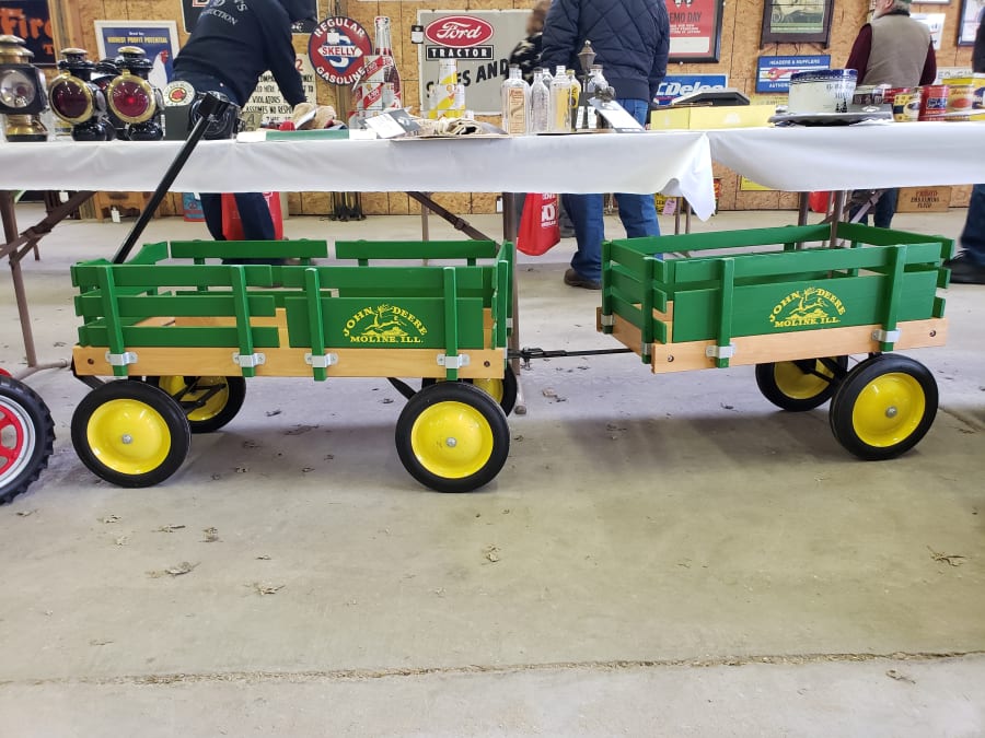 John Deere Wagon With Trailer at Gone Farmin' Iowa Premier 2018 as M289 ...