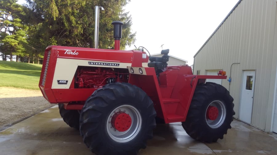 1972 International 4166 for Sale at Auction - Mecum Auctions