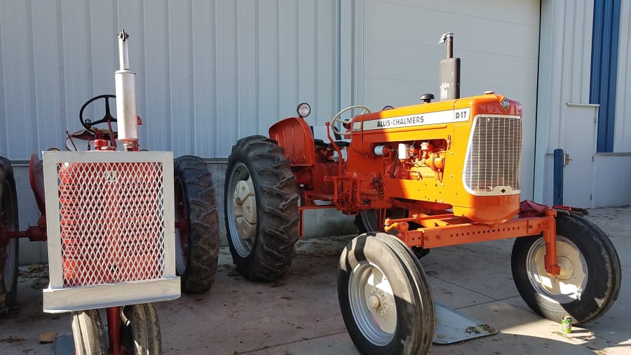 1967 Allis-Chalmers D17 High Crop Series 4 at Gone Farmin' Fall Premier ...
