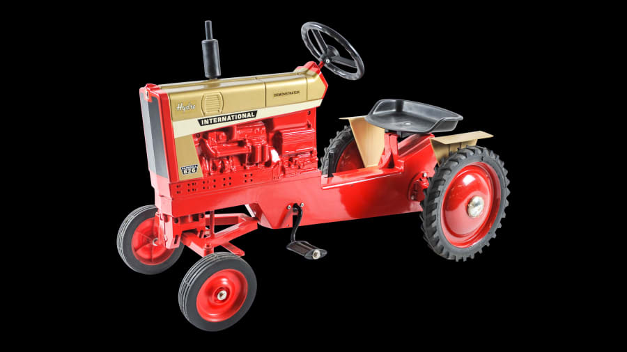 International Harvester Gold 826 Pedal Tractor 38x19x28 at Gone Farmin ...