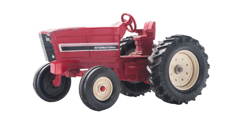 Ertl International 1880 Scale Model Tractor 8x5x5 at Gone Farmin' Fall ...