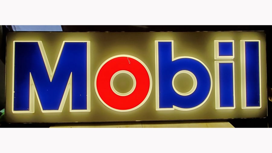 Mobil SSL 104x36x6 at Gone Farmin' Fall Premier 2020 as H128 - Mecum ...