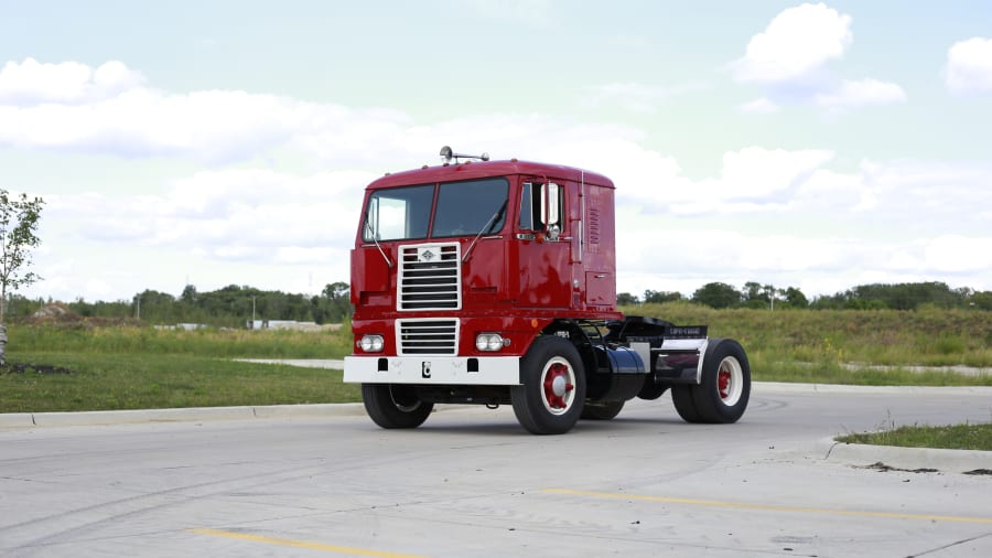 1956 Diamond T 931C Coe for Sale at Auction - Mecum Auctions