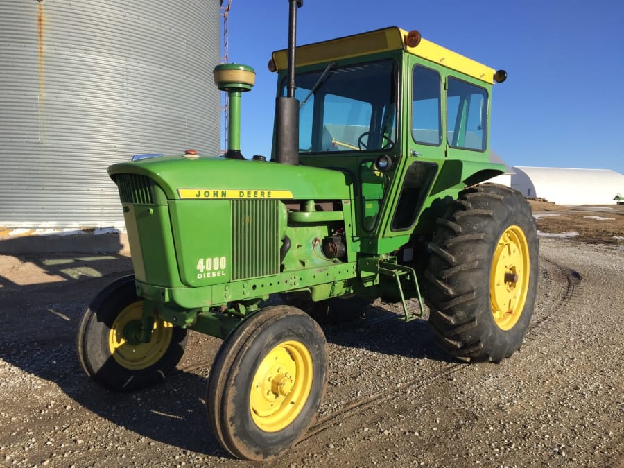 1972 John Deere 4000 at Gone Farmin' Fall Premier 2021 as F53 - Mecum ...