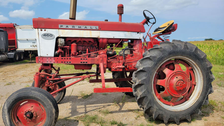 1963 Farmall 460 Diesel High Clear at Gone Farmin' Fall Premier 2021 as ...