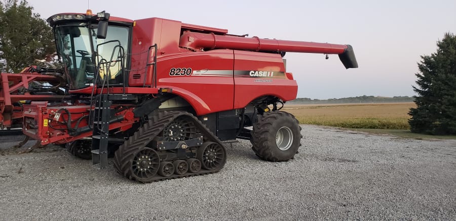 2014 Case IH 8230 at Gone Farmin' Fall Premier 2021 as F215 - Mecum ...