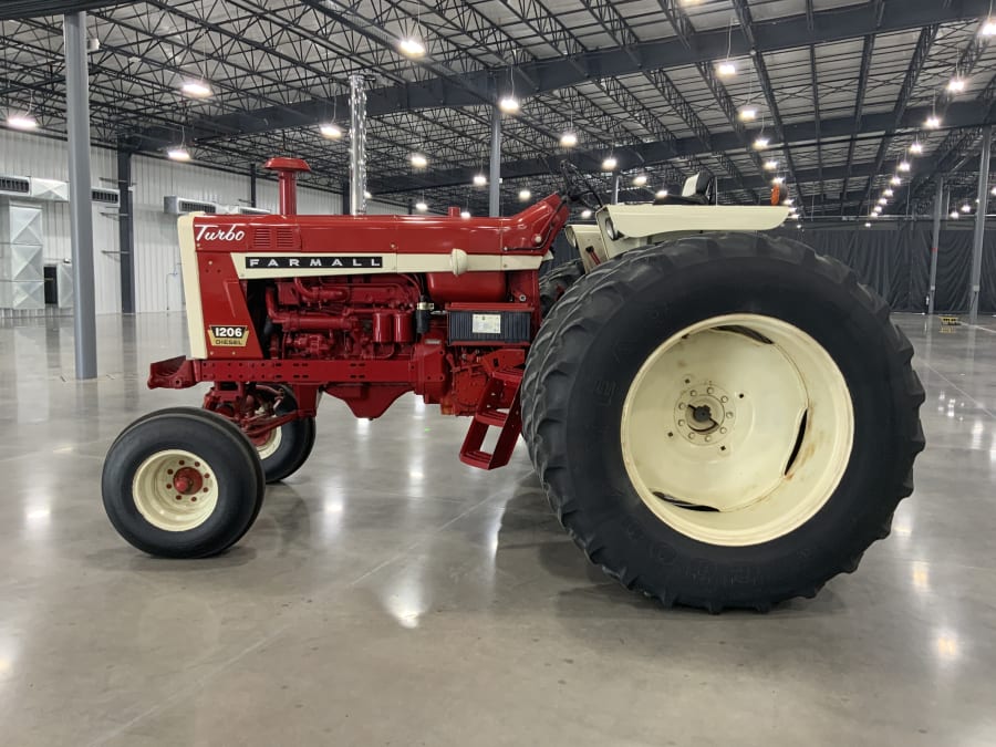 1966 Farmall 1206 Diesel for Sale at Auction - Mecum Auctions