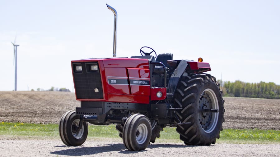 1982 International 3288 for Sale at Auction - Mecum Auctions