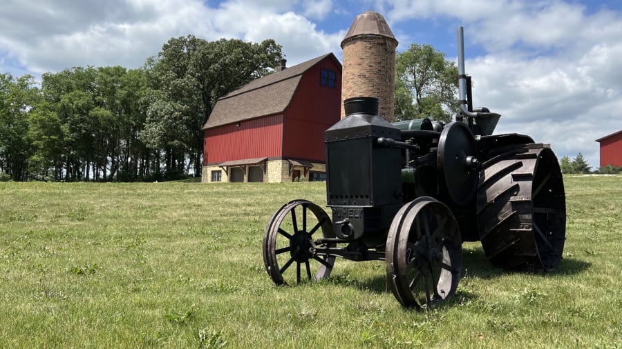 1926 Rumely Oilpull L 15/25 for Sale at Auction - Mecum Auctions