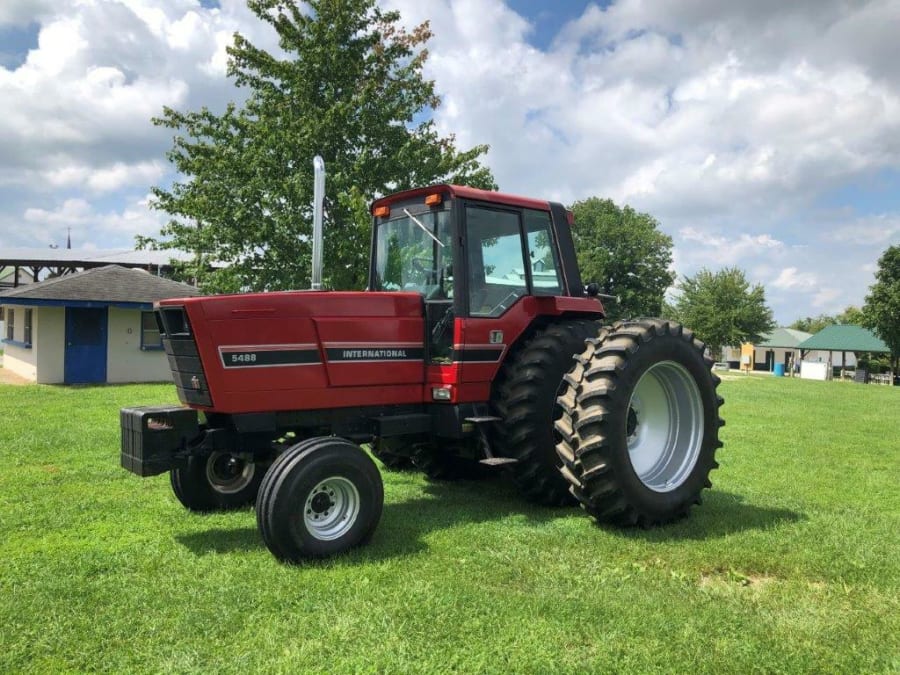1985 International 5488 at Gone Farmin' Fall Premier 2022 as F63 ...