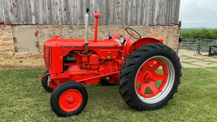 1953 Case DC-4 at Gone Farmin' Fall Premier 2022 as F92 - Mecum Auctions