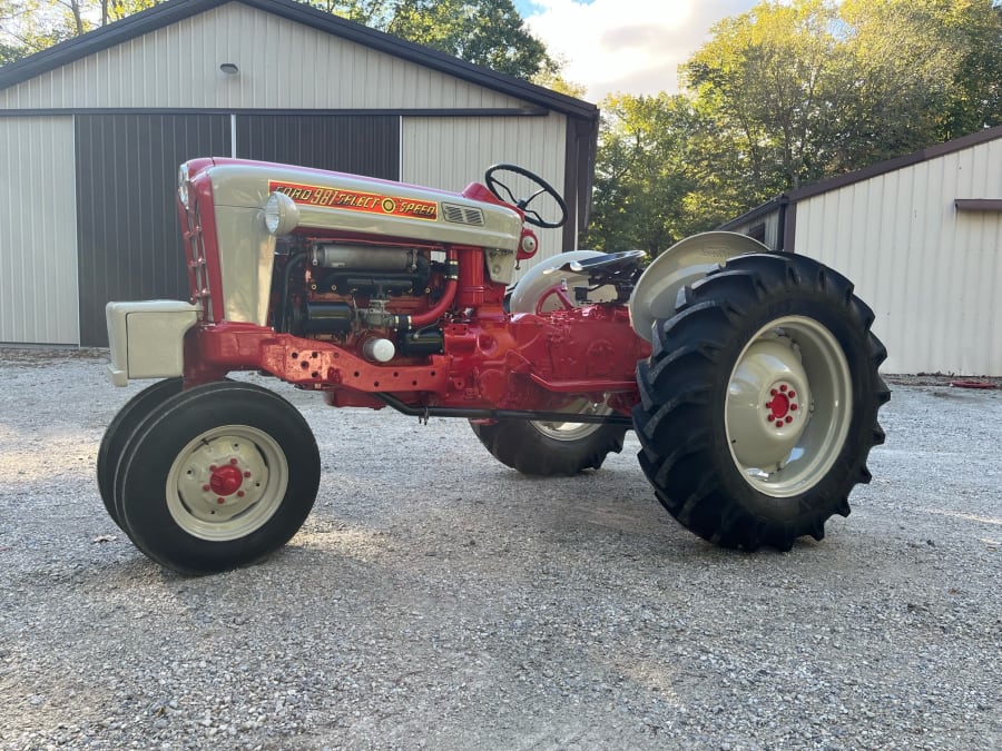 Ford 981 for Sale at Auction - Mecum Auctions