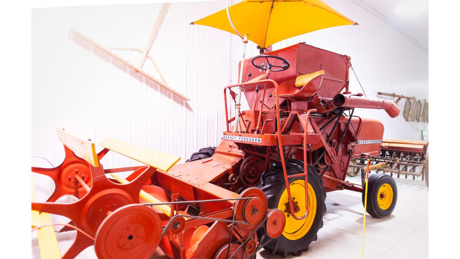 1954 Massey Ferguson 35 SP Combine for Sale at Auction - Mecum Auctions
